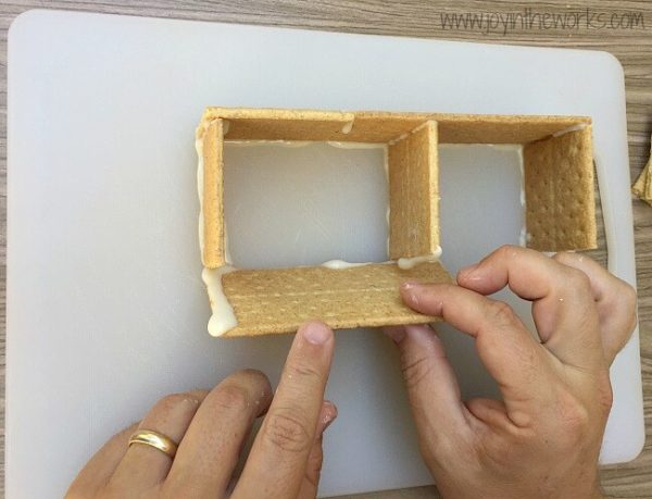 Build Your Own Graham Cracker White House - Joy in the Works