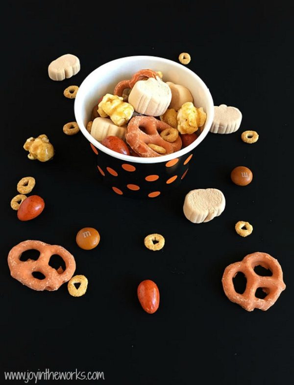 The Ultimate Pumpkin Spice Snack Mix - Joy in the Works
